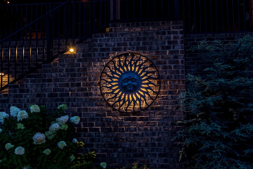 Why We Love Outdoor Strip Lighting (And You Should, Too!)